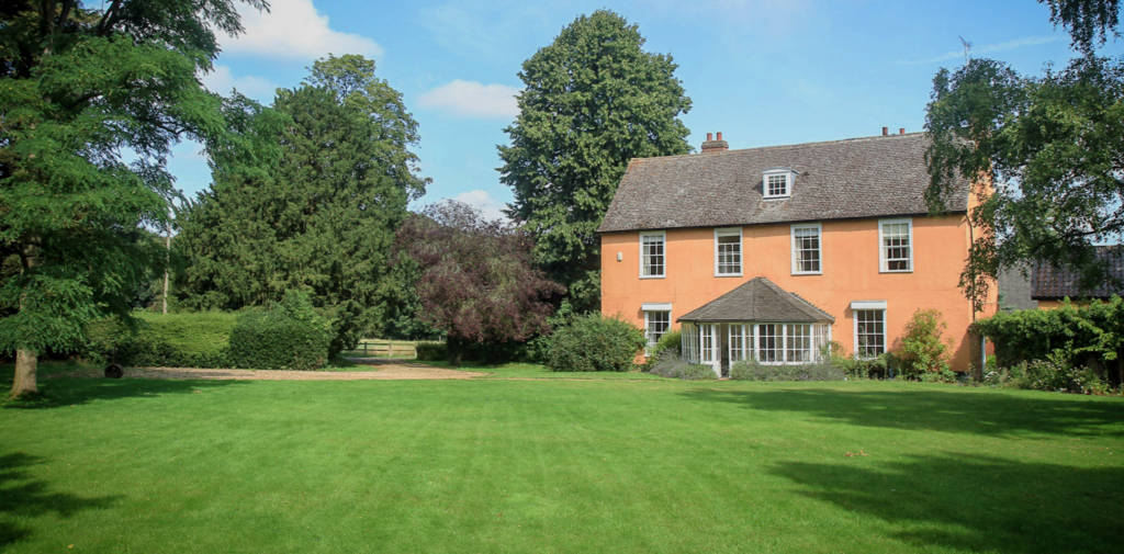 Where to stay when visiting Blackthorpe Barn, Rougham Estate